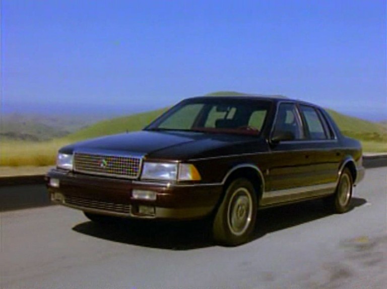 » 1989 Plymouth Acclaim Manufacturer Promo