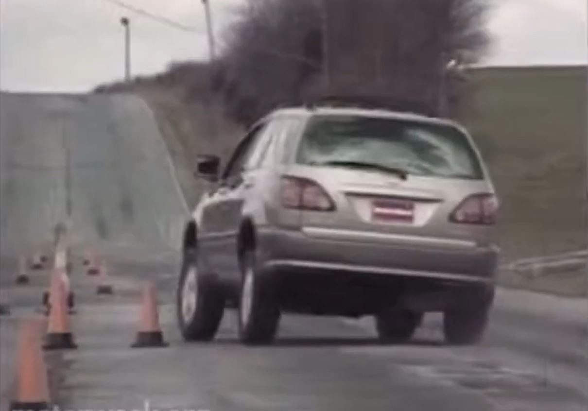 » 1999 Lexus RX300 Test Drive