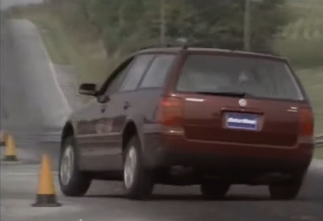 » 1999 Volkswagen Passat Wagon Test Drive