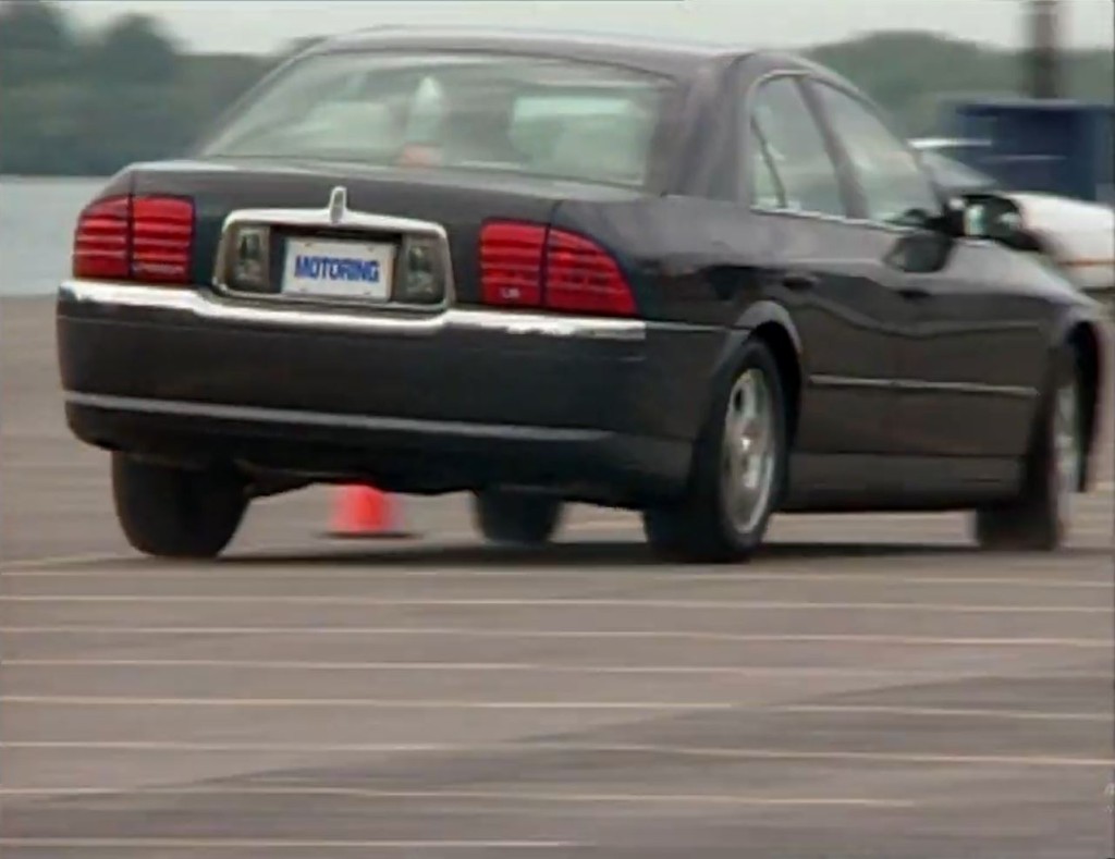» 2000 Lincoln LS Test Drive