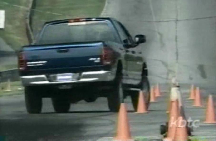 » 2003 Dodge Ram HD Test Drive