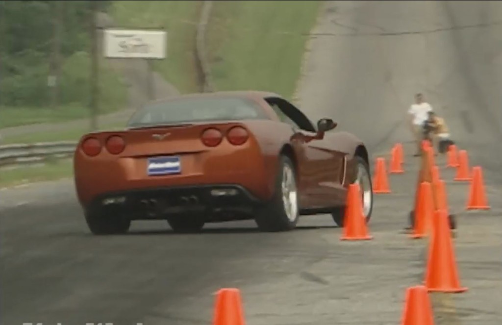 » 2005 Chevrolet Corvette Test Drive